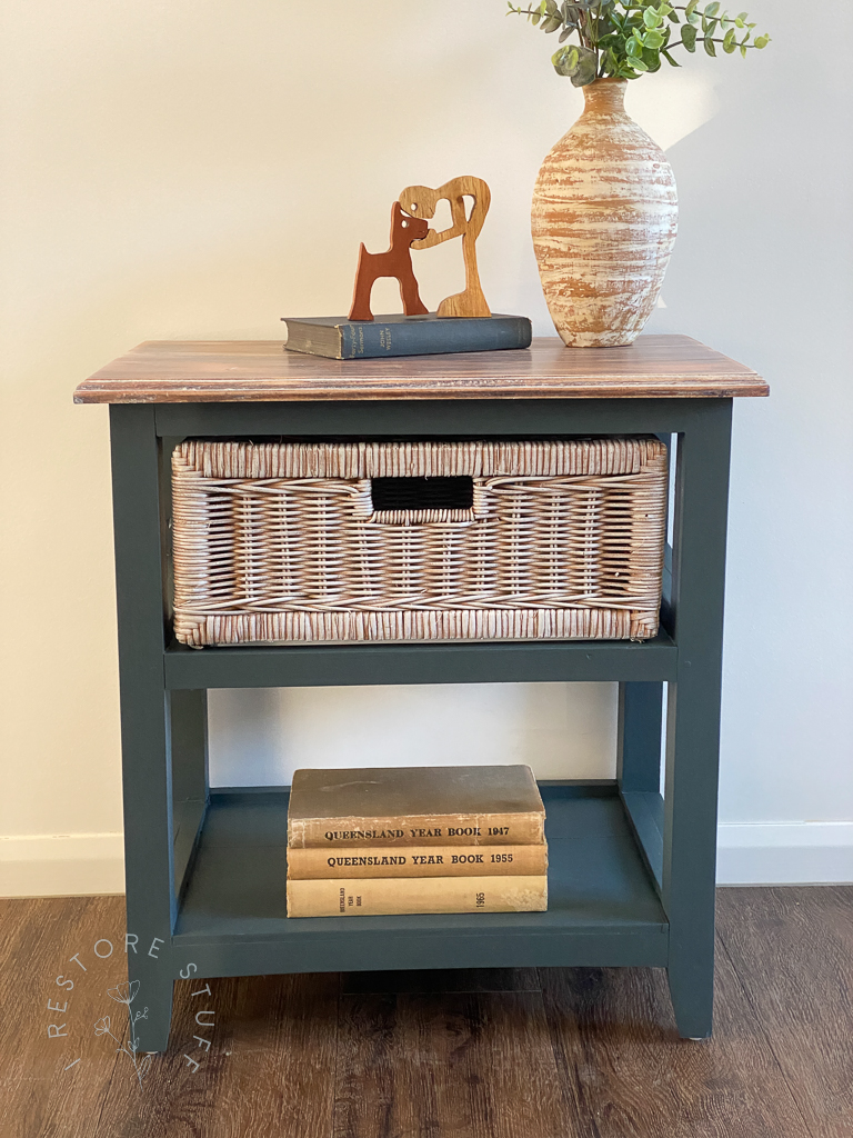 Cambridge Side Table Makeover - I Restore Stuff